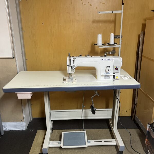 Industrial Straight Stitch Sewing Machine – denhac